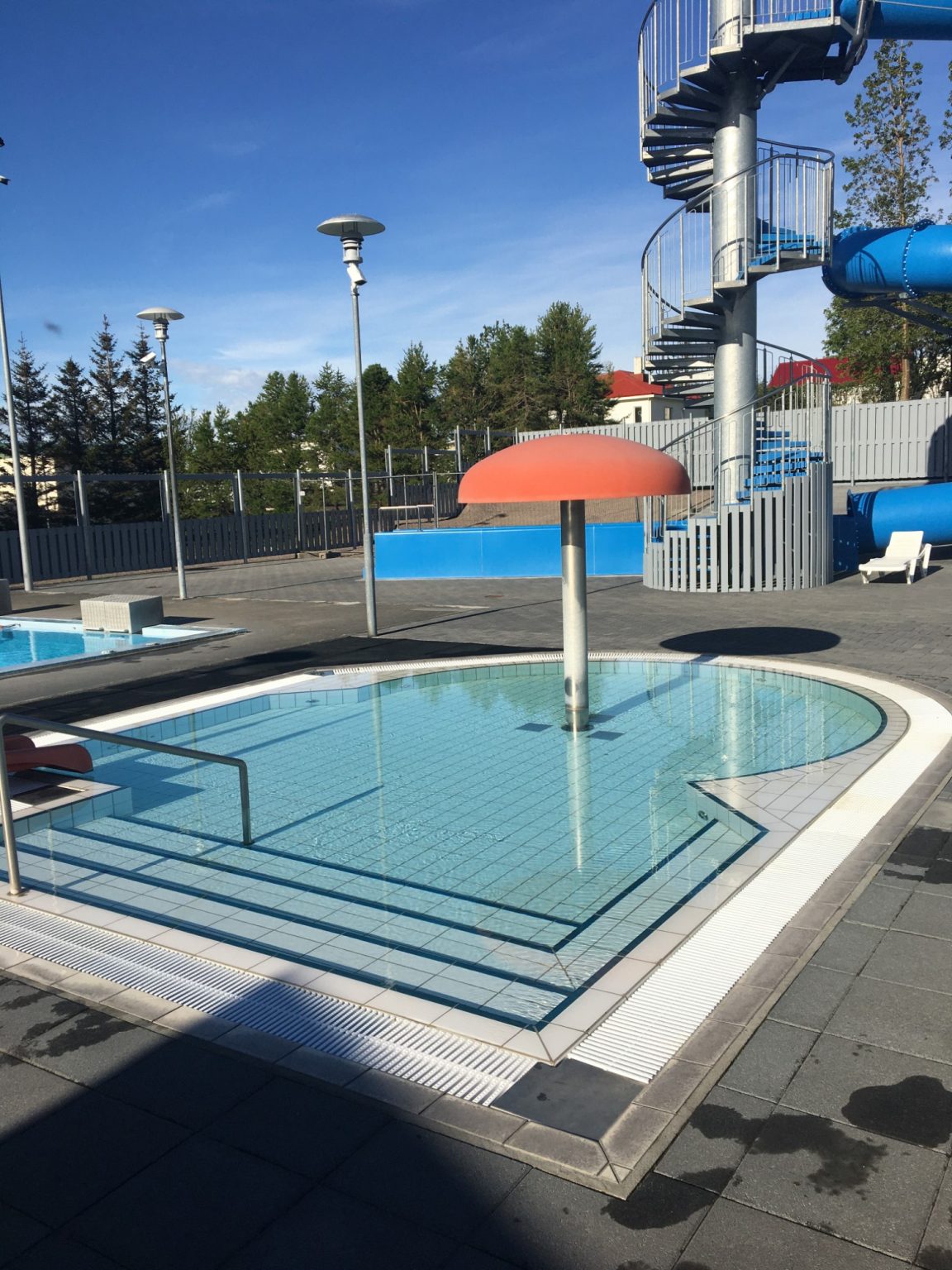 Swimming Pools - sundlaugar.is