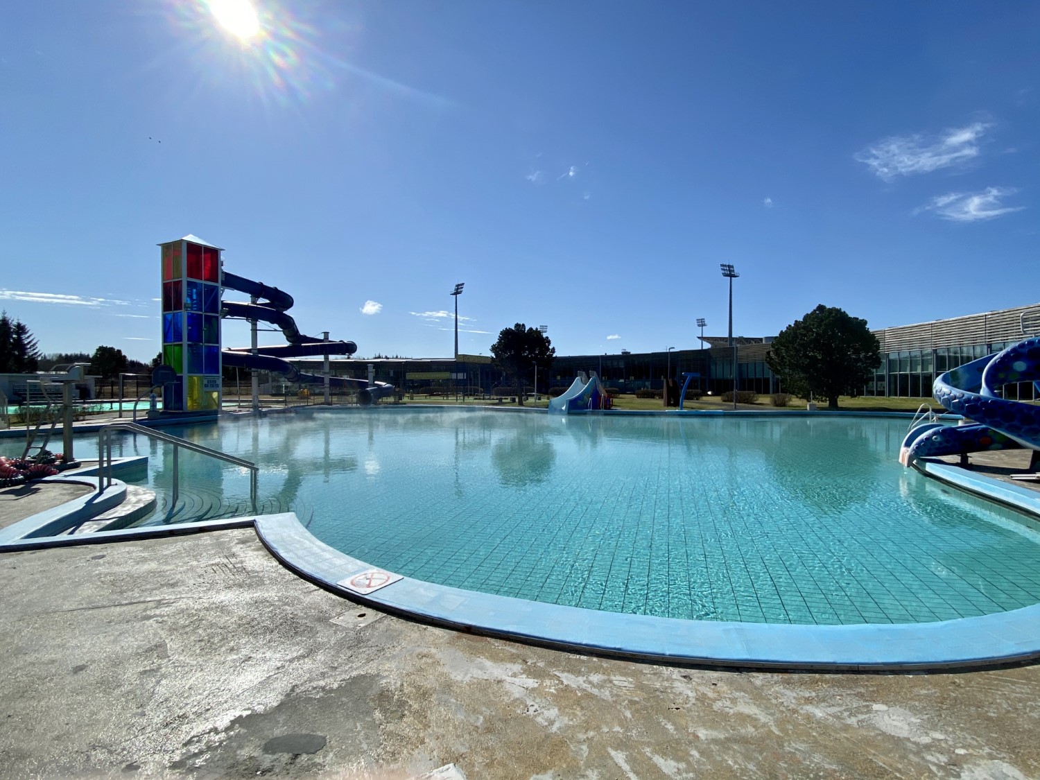 Laugardalslaug - sundlaugar.is